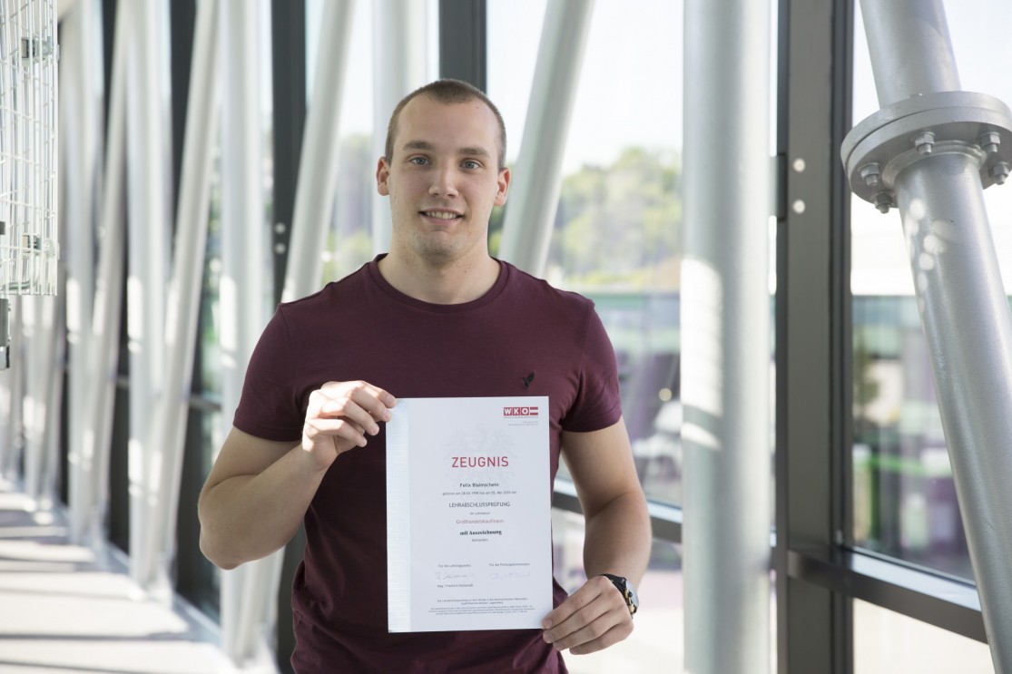 Duale Akademie | RECA PL - PL